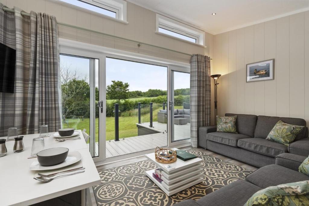 2 Bed in Canaston Bridge oc-m34701, Robeston Wathen (актуальные цены ...