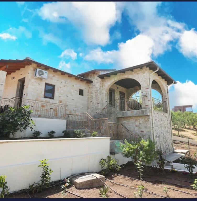 Villa Helga Deluxe, Pefkohori (tarifs actualisés, 2026)