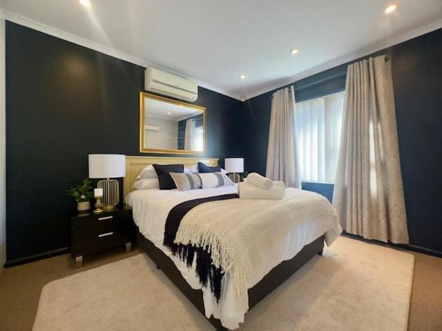 Sunset View, Durbanville (tarifs actualisés, 2026)