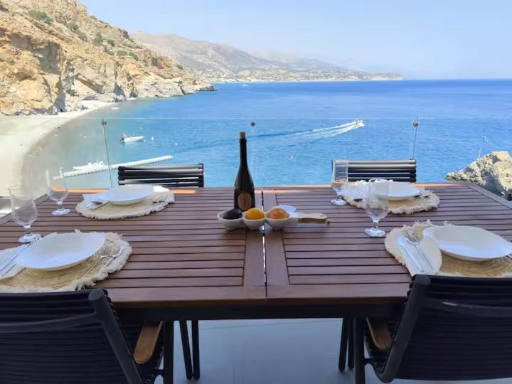 Maridaki Eunoia Blue Bay Suite, Áyios Nikítas (prezzi aggiornati per il ...