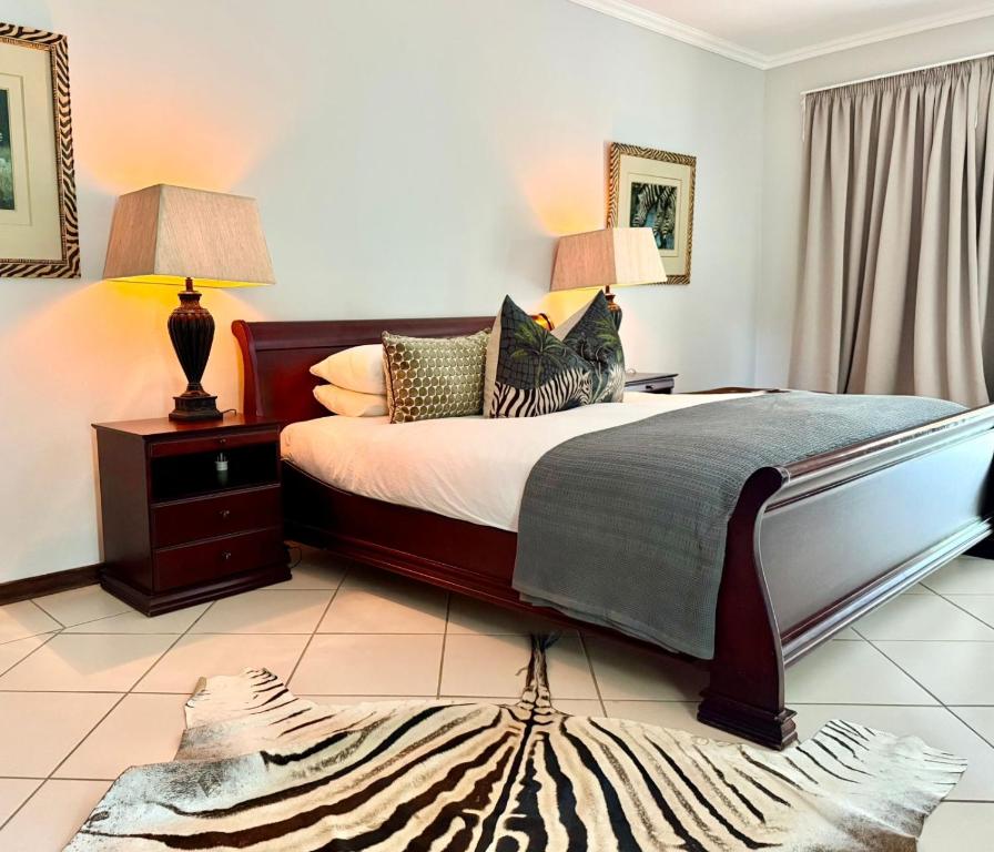 Private African Retreat at 3000ha Mangweni Game Reserve, Elandsbosch ...