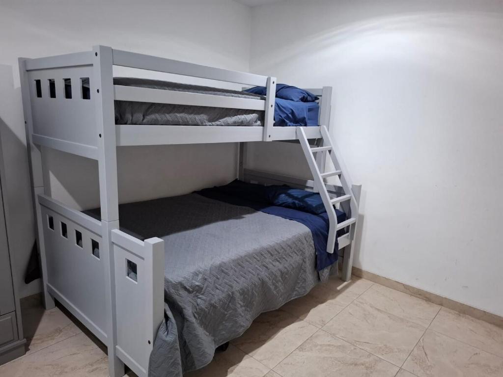 House in Residencial Tulipanes, Tezoyuca Morelos, Tezoyuca (tarifs ...