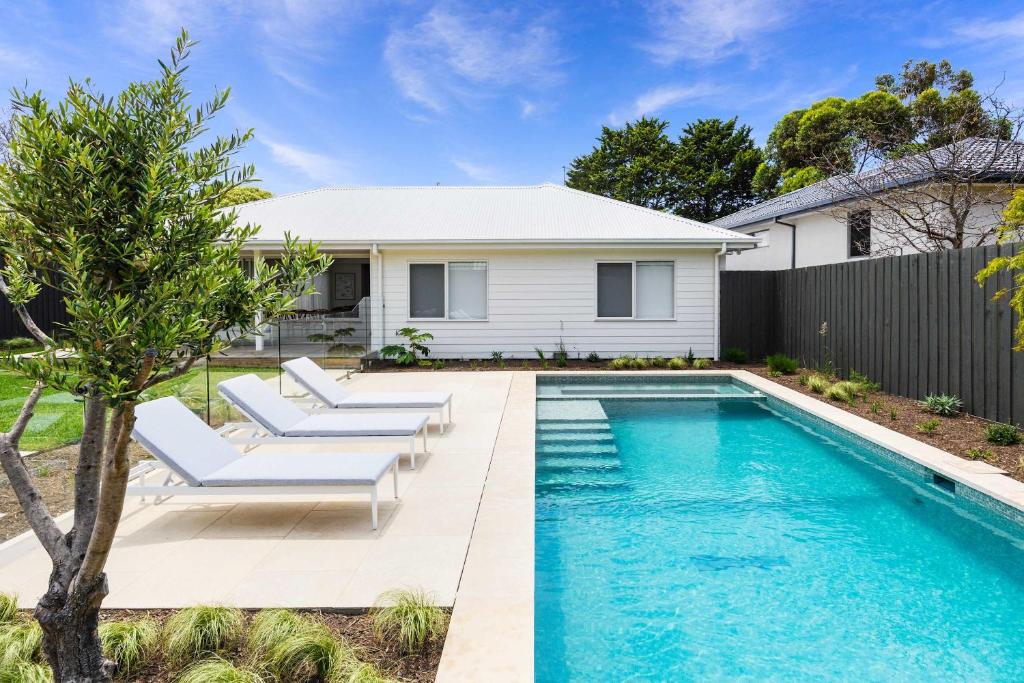 Wagstaff Sands Pool & Spa Alfresco Dining, Blairgowrie (precios ...