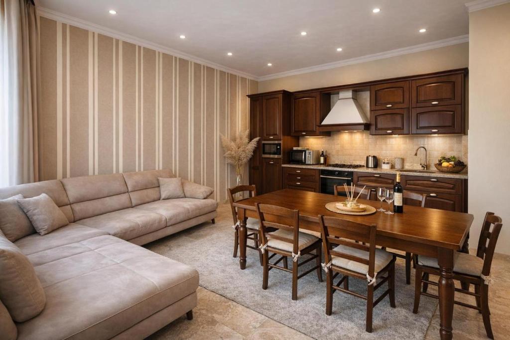 Duplex Le Onde - Town Center & Parking - Happy Rentals, Ceriale ...