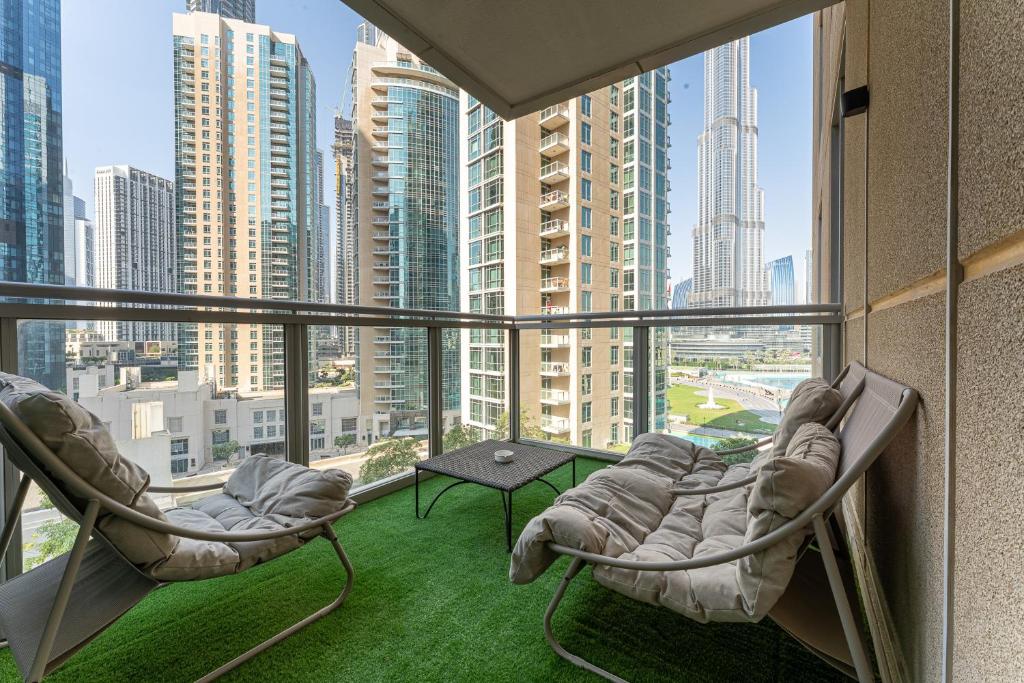 HAVN - 2 Bed in The Residences, Burj Khalifa View, Dubai (preços ...