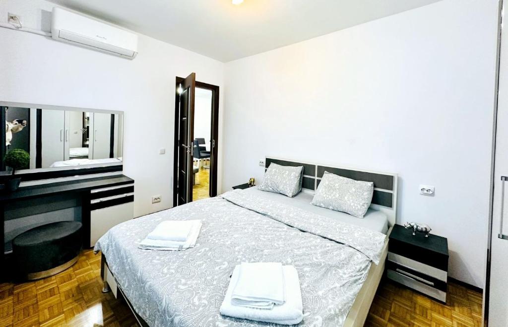 Urban Serenity - Comfy Flat with Concert Hall Views, Bucareste (preços ...