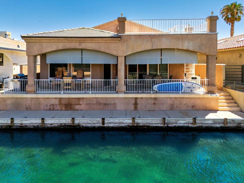 Dock and Chill at Parker Riverfront on Colorado River, Parker (tarifs ...