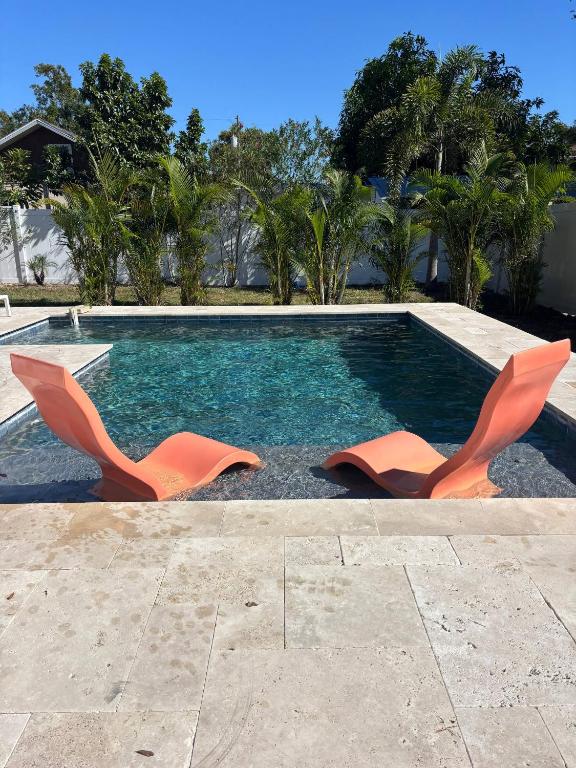 Contemporary Oaks | Heated Pool + Screened Lanai, Tampa (aktualisierte ...