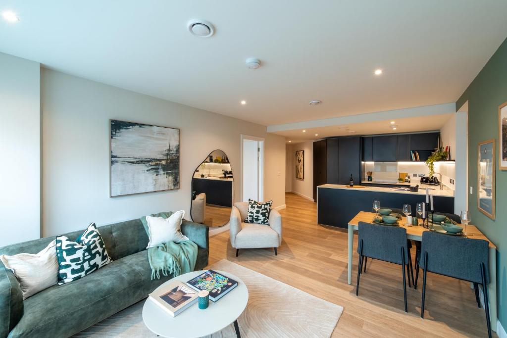 The Octagon by Your Perfect Stay Birmingham - Apart-Hotel Style - 24 ...