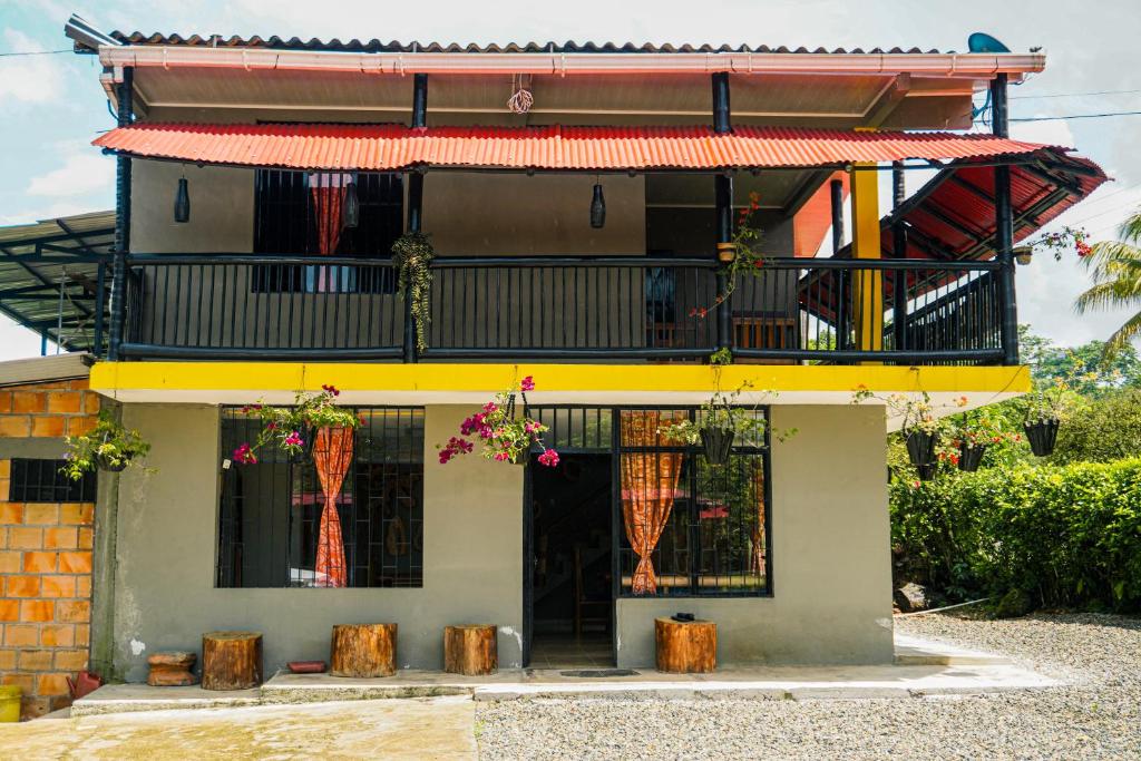 EcohoteL Casa de Astilla Habitaciones, Mocoa (prezzi aggiornati per il ...