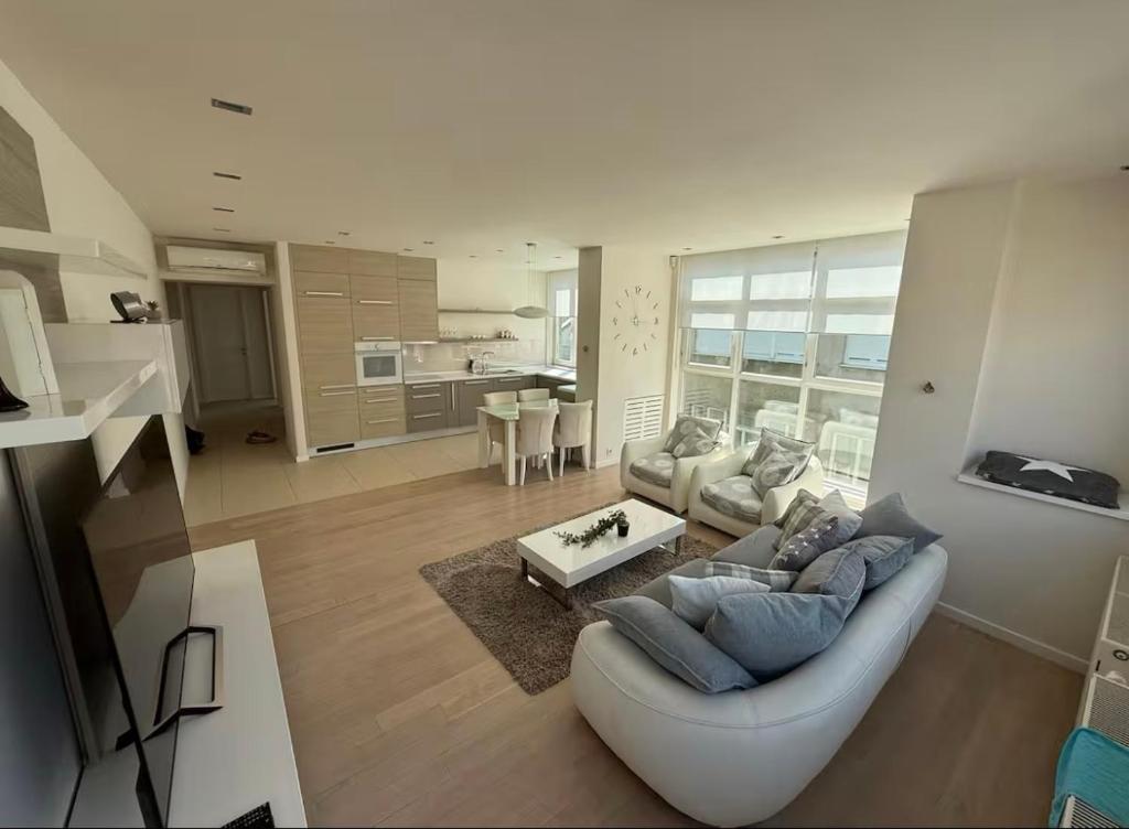 Deluxe Ferhadija Apartment, Sarajevo (updated prices 2026)