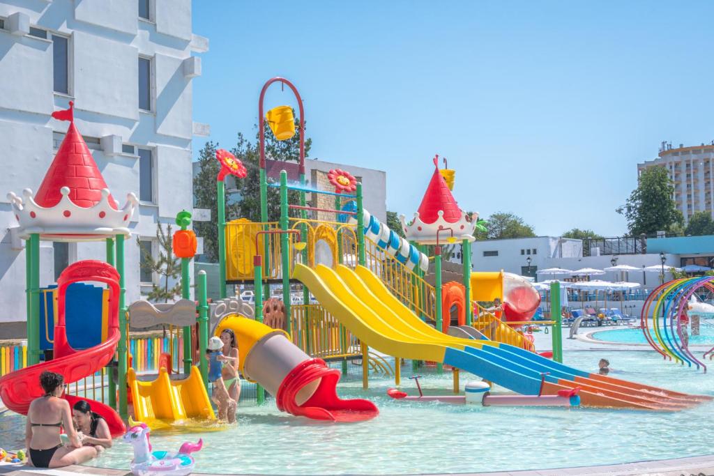 Mera Holiday Resort, Venus (updated prices 2026)