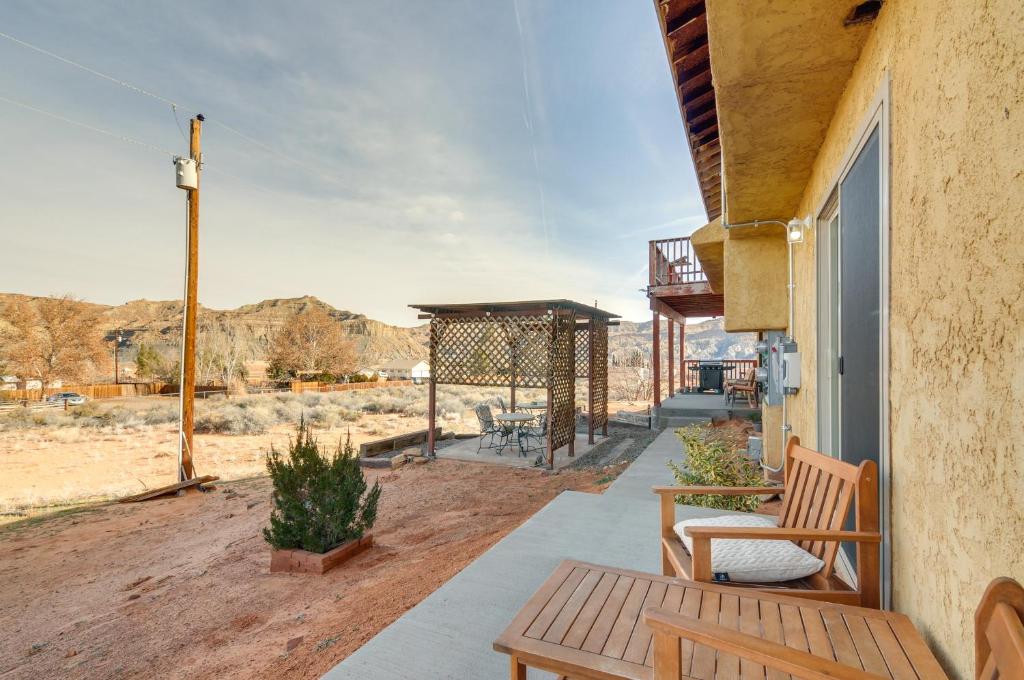 Adventure Base 3 Near Lake Powell - Dog Friendly, Big Water (harga ...