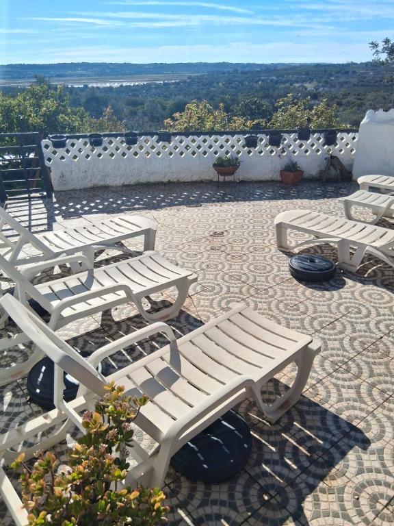 Private Pool Villa Amazing Terrace View, Poço Barreto (prezzi ...