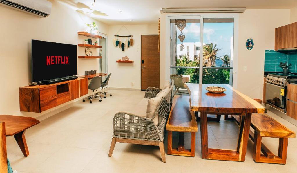 艾庫瑪爾的Akumal Alma Beach Access Seven Rooftop Pools Beach Club（2026 年最新房價）