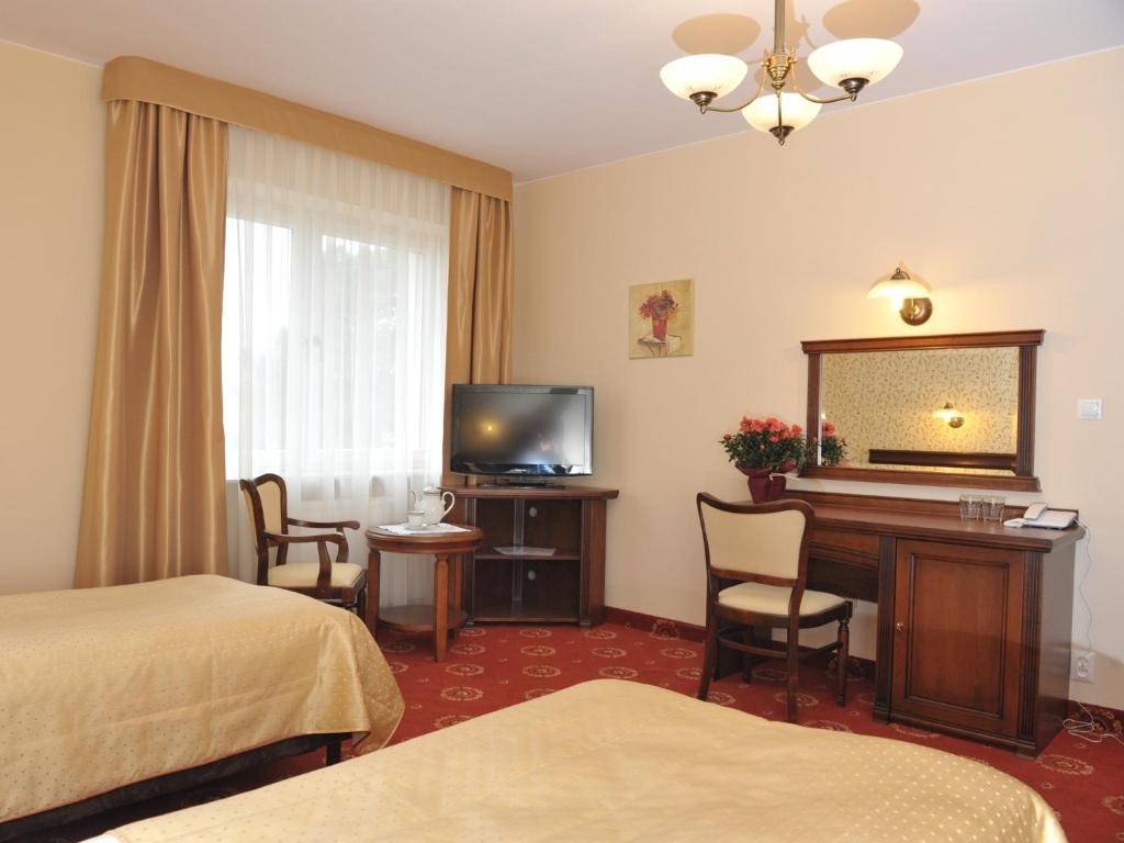 Hotel Arkadia Royal, Warsaw – Updated 2022 Prices