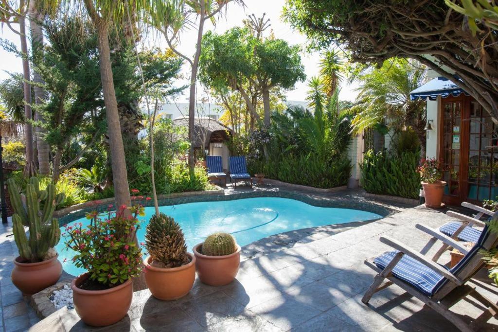 Portview and Brenwin Guesthouse, Cape Town (updated prices 2026)