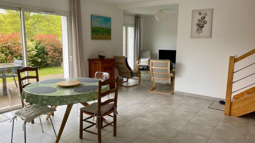 Récent House, low energy, 10 mn from Bayonne, Briscous (precios ...