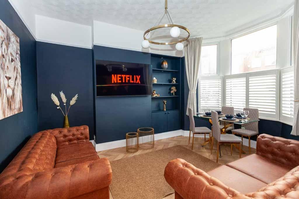 #104 Luxury 4 bed beautiful house in Liverpool, Liverpool (precios ...