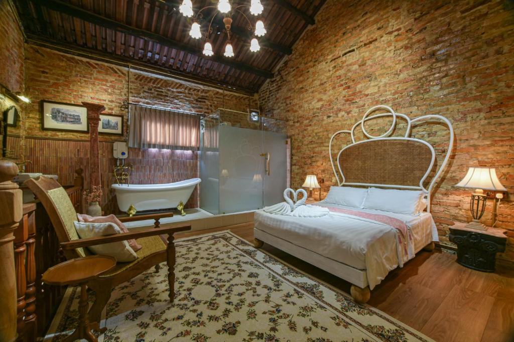 The Old Brick House by Melaka River in Jonker Area, Melaka (updated ...
