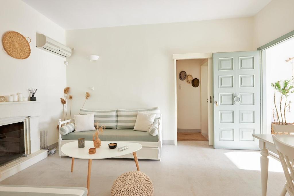 Camara Athens Riviera Home, Aghia Marina (preços atualizados para 2026)