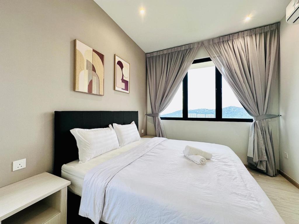 Epic Sea View & Bridge Luxury airport usm bayan, Bayan Lepas (2026 ...