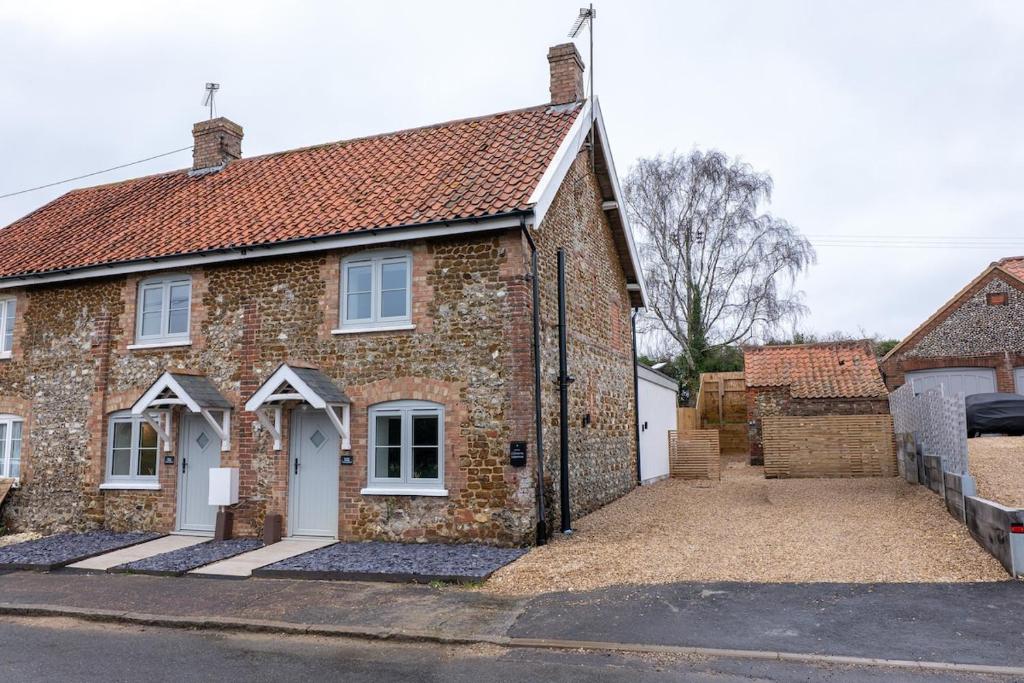 Huxley's Cottage, Sedgeford, Sedgeford (updated prices 2026)