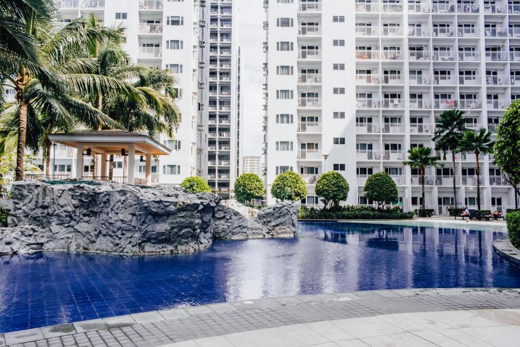 Shore Residence Tower A w Pool Near Airport and MOA, Manila (preços ...