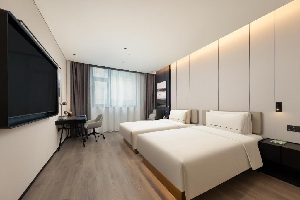 Atour Hotel Hangzhou Longxiangqiao Subway Station West Lake Lakeside ...