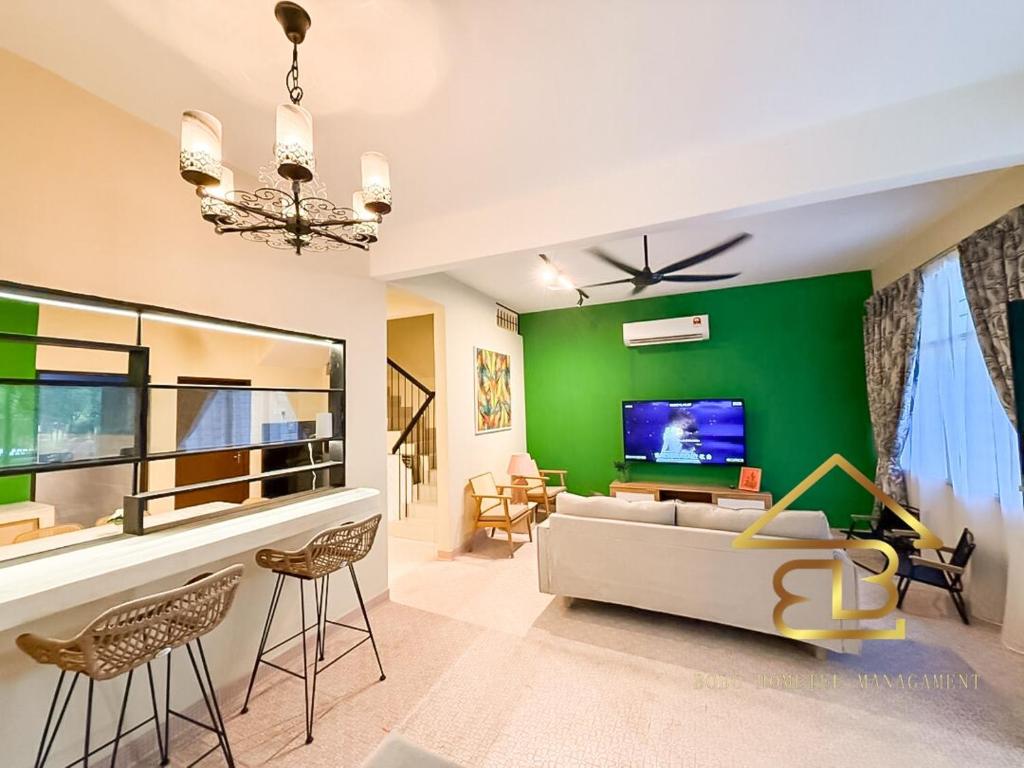 Ipoh Indoor Pool Homestay, BBQ Mahjong, 16 pax 4BR, Ipoh (updated ...