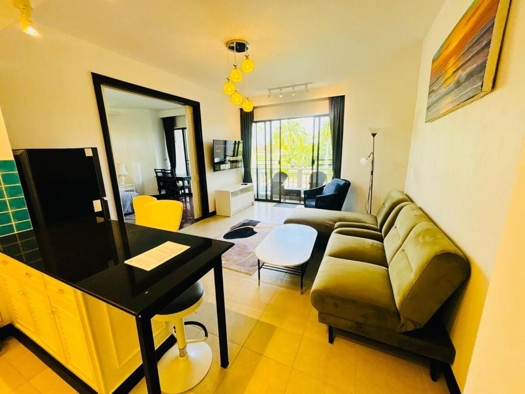 Allamanda 2 lake side pad in the heart of Laguna, Laguna Phuket ...