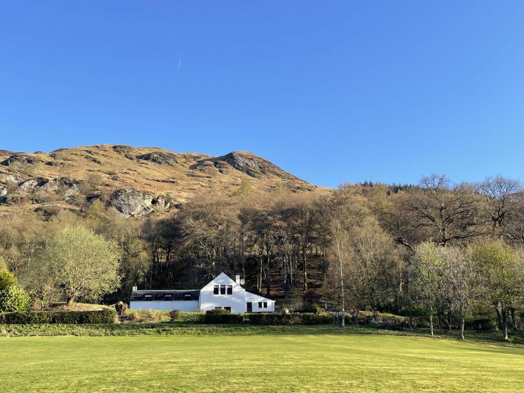 Craigruie Farmhouse, Balquhidder (updated prices 2026)