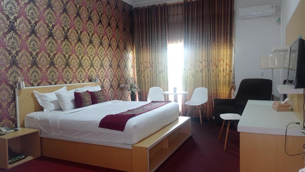 Lotus Hotel, Sumbawa Besar (precios actualizados 2026)