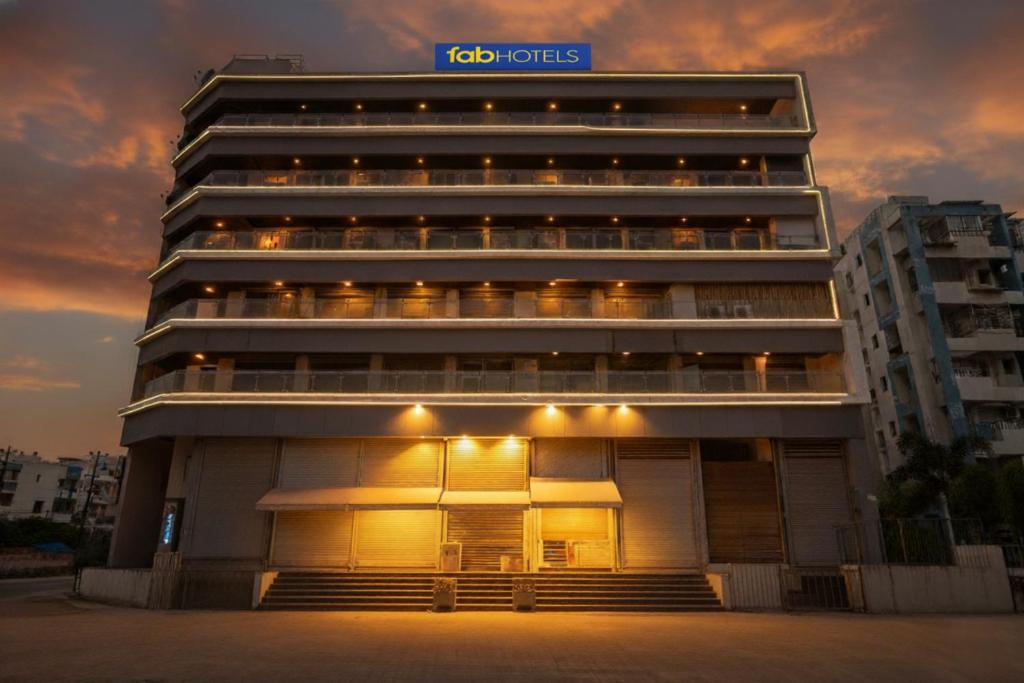 FabHotel RK Inn, Pune (updated prices 2026)