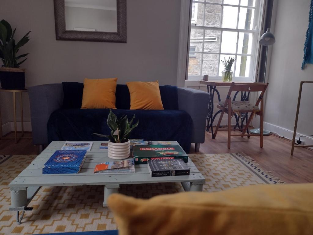 The Mews Cottage, Penzance (updated prices 2026)