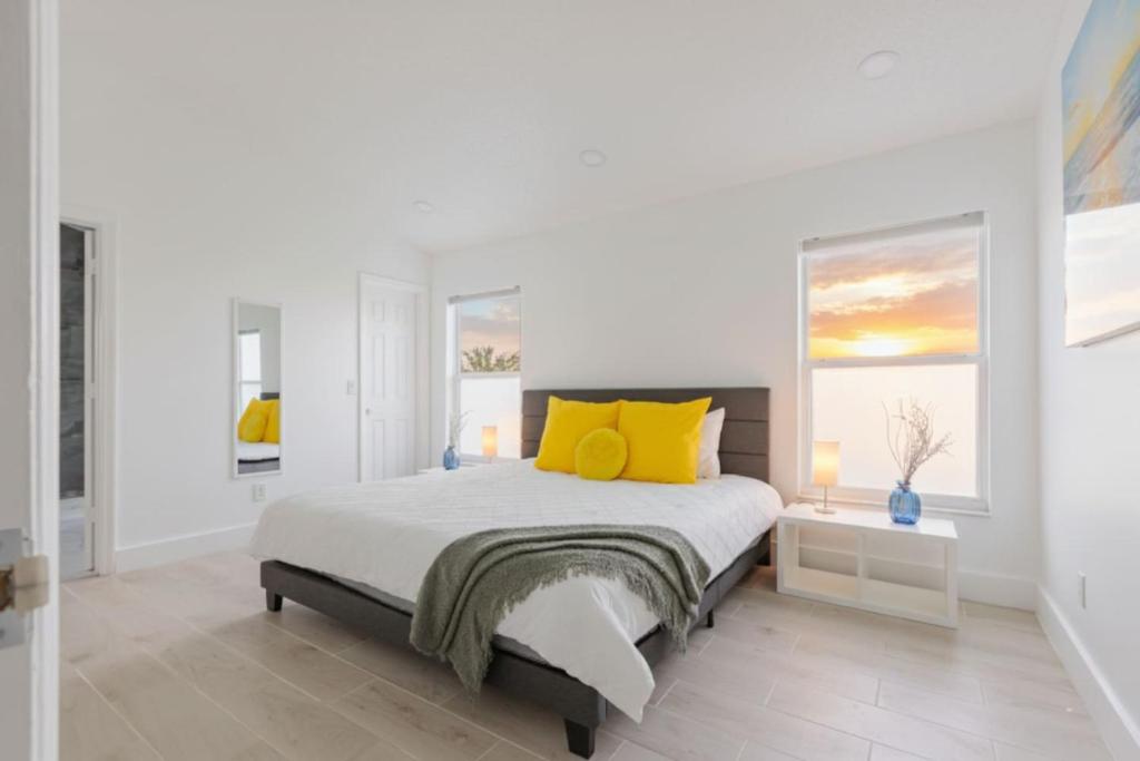 Resort-Style Home Near Disney | Pool | Game Room, Kissimmee (precios ...