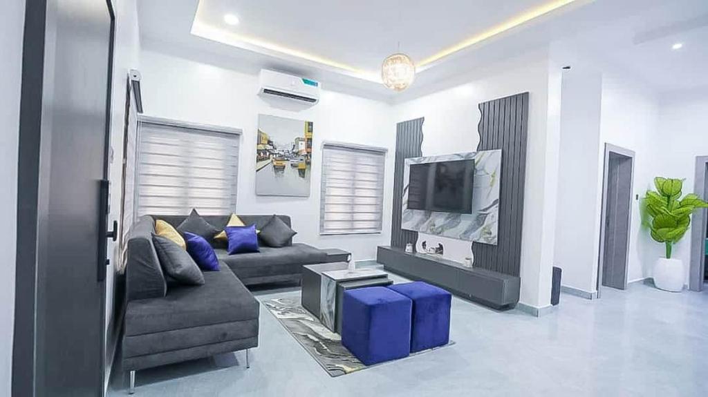 Spring Oasis Newly renovated 3 bdrm apt, Ikota (ažurirane cene za 2026 ...