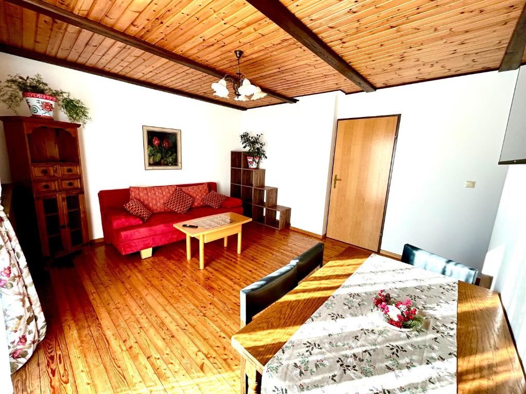 Villa Natalie - Panorama Apartment 2 mit Bergblick, Semmering ...