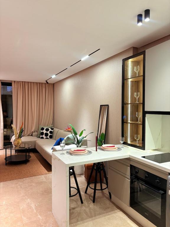 stylish studio located in centre of casablanca, Casablanca (bijgewerkte ...
