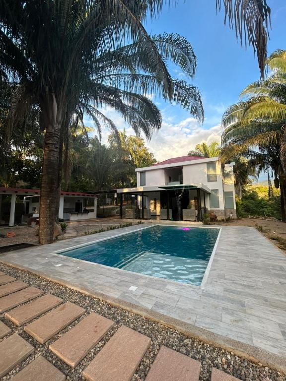 Villa Marce, Melgar (updated prices 2026)