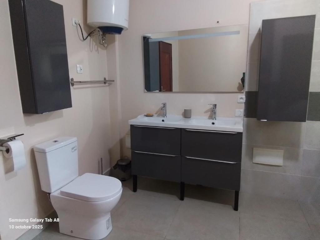 villa le chant des alizés, Kribi (updated prices 2026)