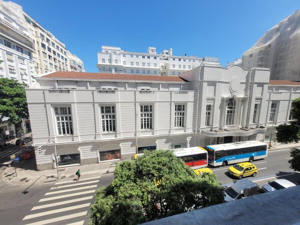 Rio Carnival behind the Copacabana Palace, Río de Janeiro (precios ...
