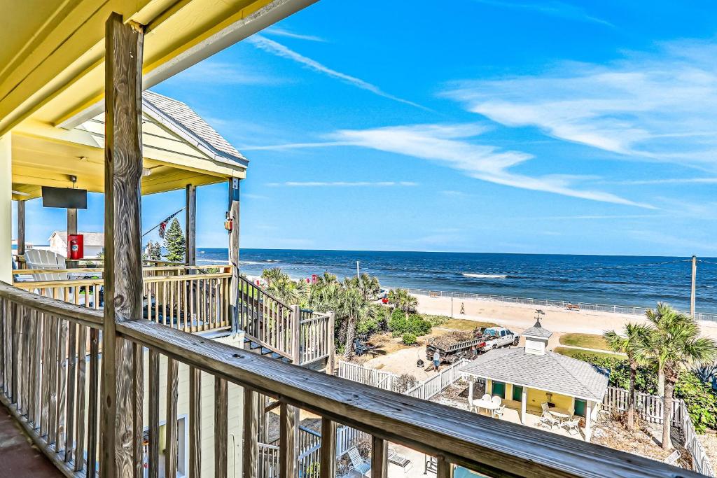Ocean Club At Turtle Mound 206 - Siesta Breeze, Bethune Beach (precios ...