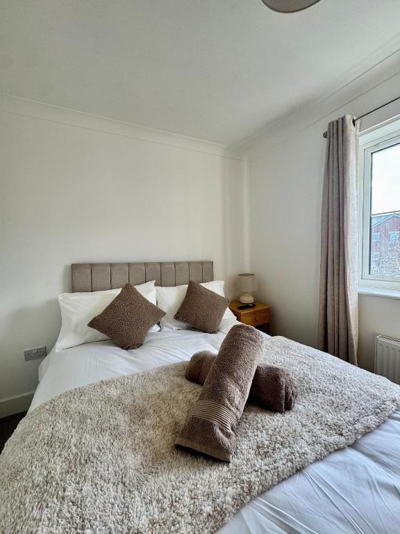 Modern Exeter Townhouse 3 Double Beds M5 Access, Countess Wear (nove ...