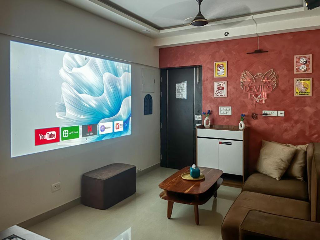 Arth house! Theatre & Board-Game 2BHK in the Sky!, Mumbaj (posodobljene ...