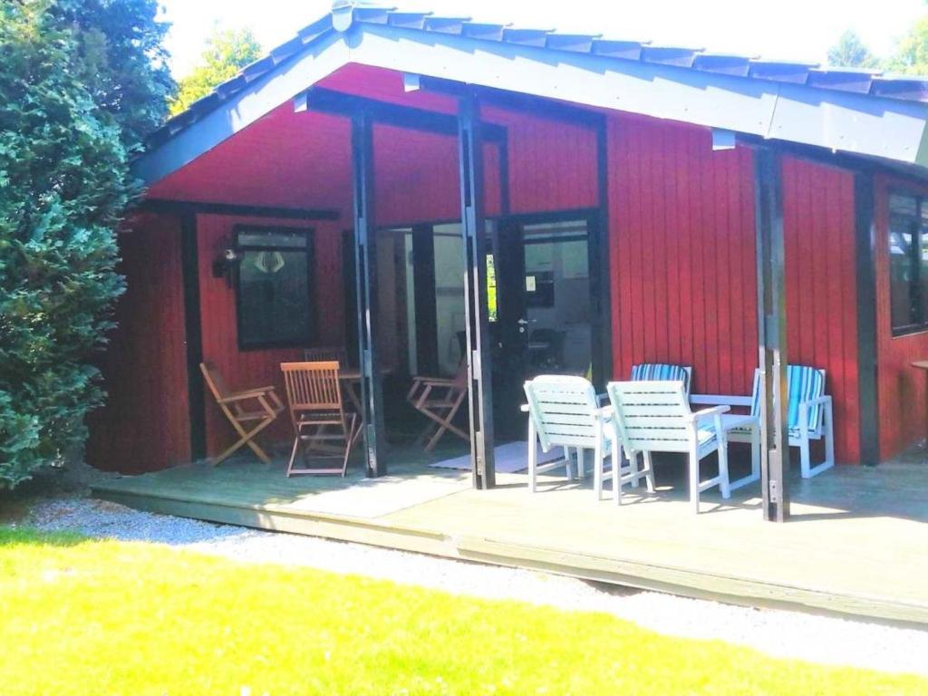 Holiday Home Kamin Chalet 6 by Interhome, Kellenhusen (precios ...