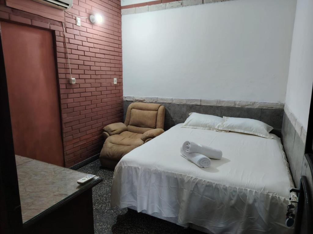 Hospedaje familiar a 5 minutos del Aeropuerto, Nu Guazu (precios ...