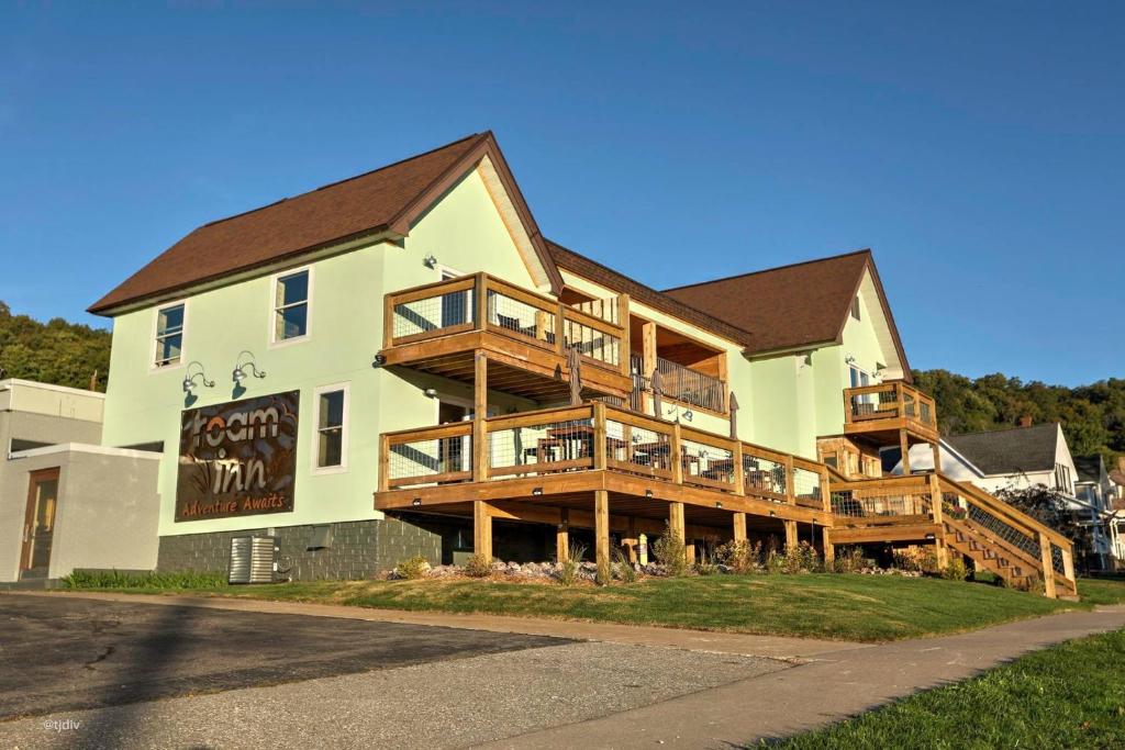 Roam Inn, Munising (updated prices 2026)