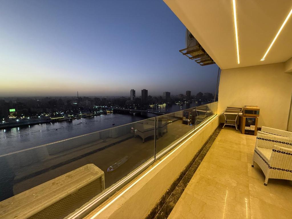 Nile Crown Apartment - Panoramic Nile View, Cairo (updated prices 2026)