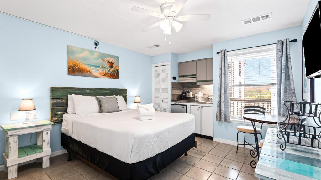 St Thomas Square 1202C - A Little SeaEsta, Panama City Beach (precios ...